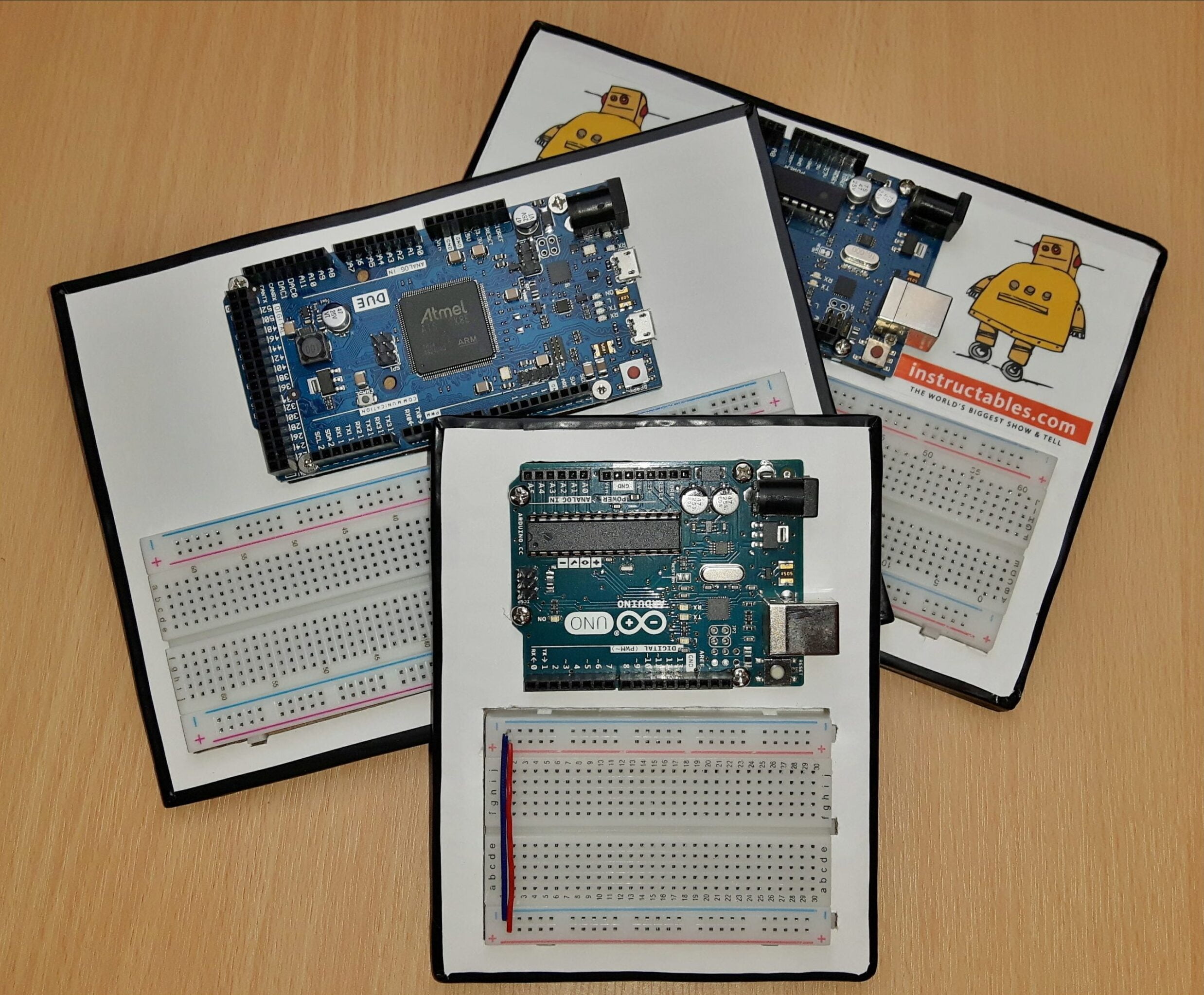Cardboard Arduino & Breadboard Holder - nerdyKat
